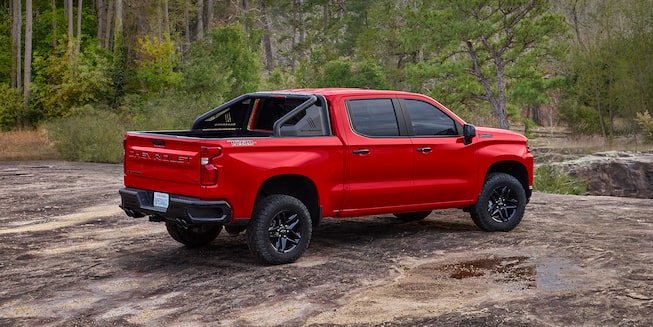 A Buyer's Guide to the 2021 Chevrolet Silverado 1500 - Holiday ...